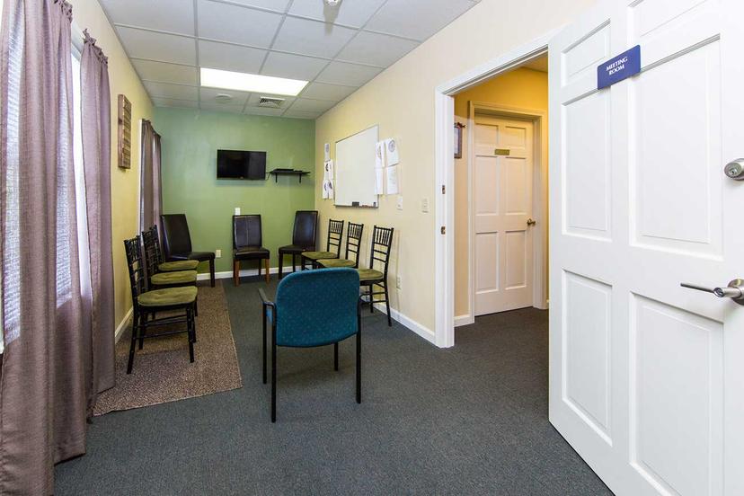 AdCare Rhode Island: Drug & Alcohol Rehab Centers in North Kingstown, RI