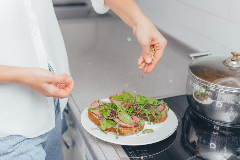 How a Celebrity Chef Overcame Alcohol Addiction | American Addiction ...